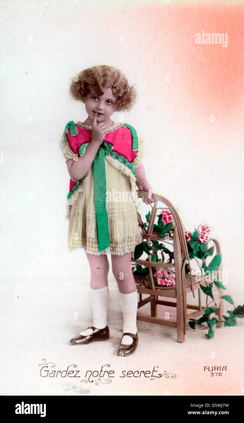 kitsch / cards / souvenir, "Gardez notre secret" (Keep our secret ...