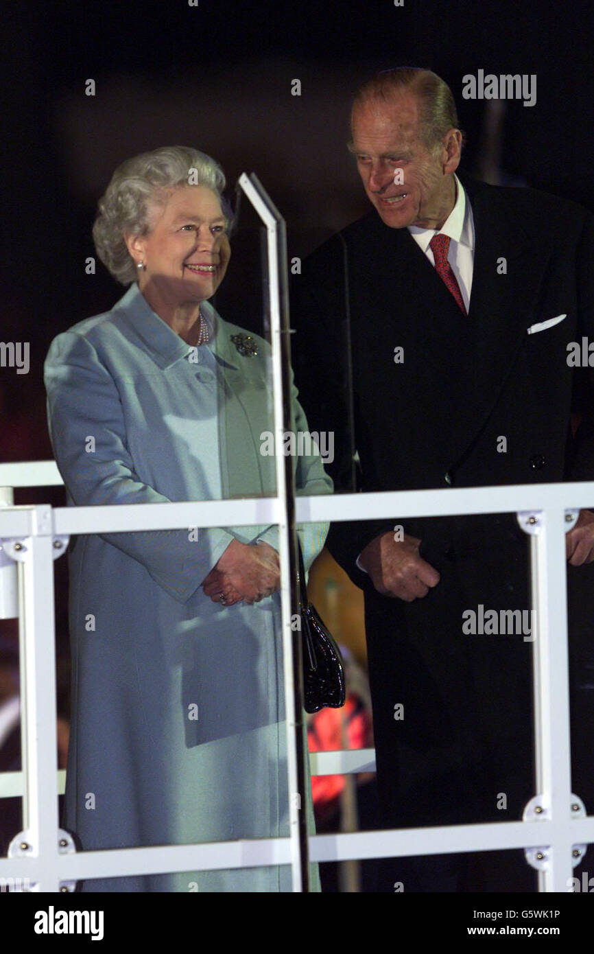 Royalty - Queen Elizabeth II Golden Jubilee Stock Photo - Alamy
