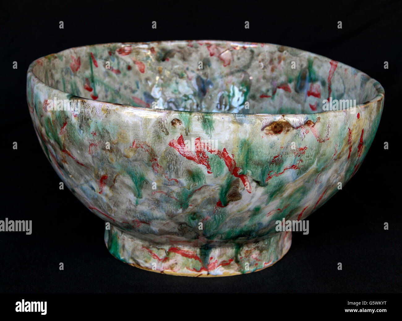 Paint ceramic bowl hi-res stock photography and images - Alamy