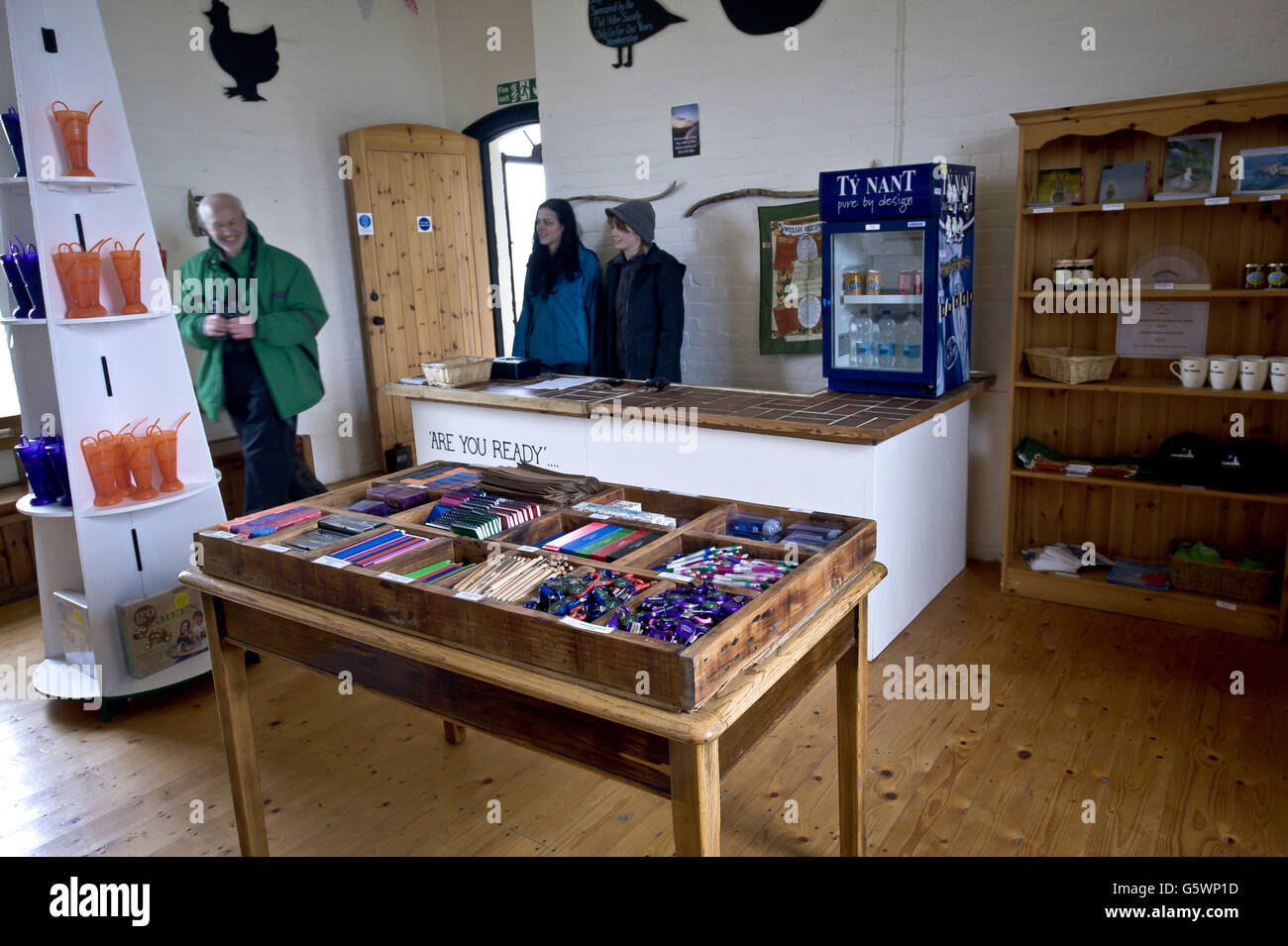 Victorian shop interior hi-res stock photography and images - Alamy