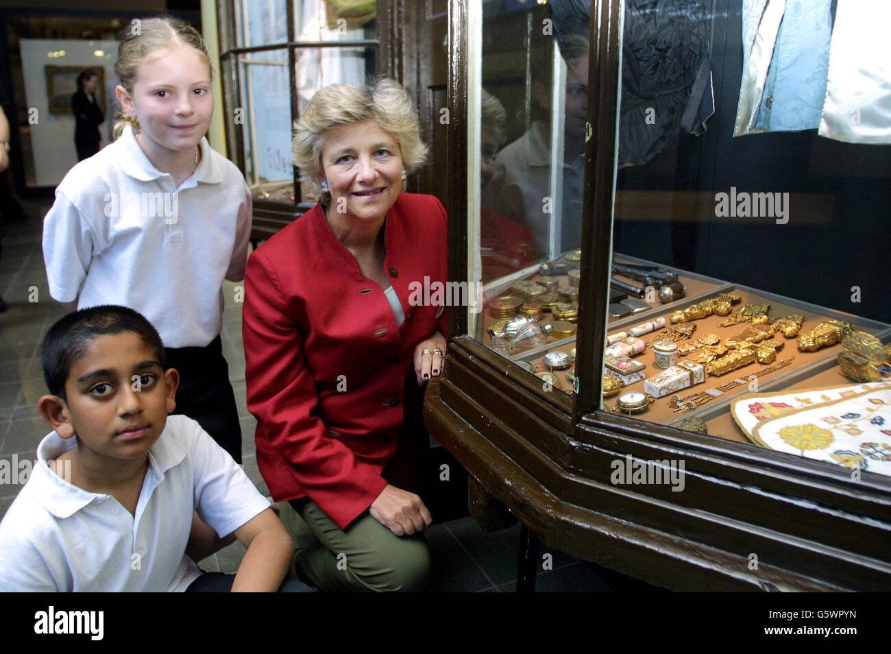 Dame vivien duffield hi-res stock photography and images - Alamy