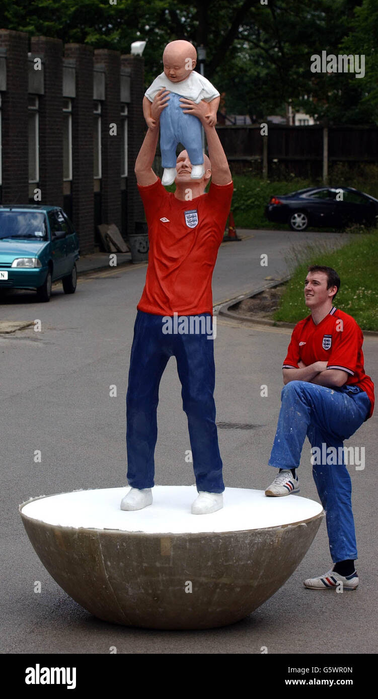 David beckham as a life size subbuteo player hi-res stock photography ...