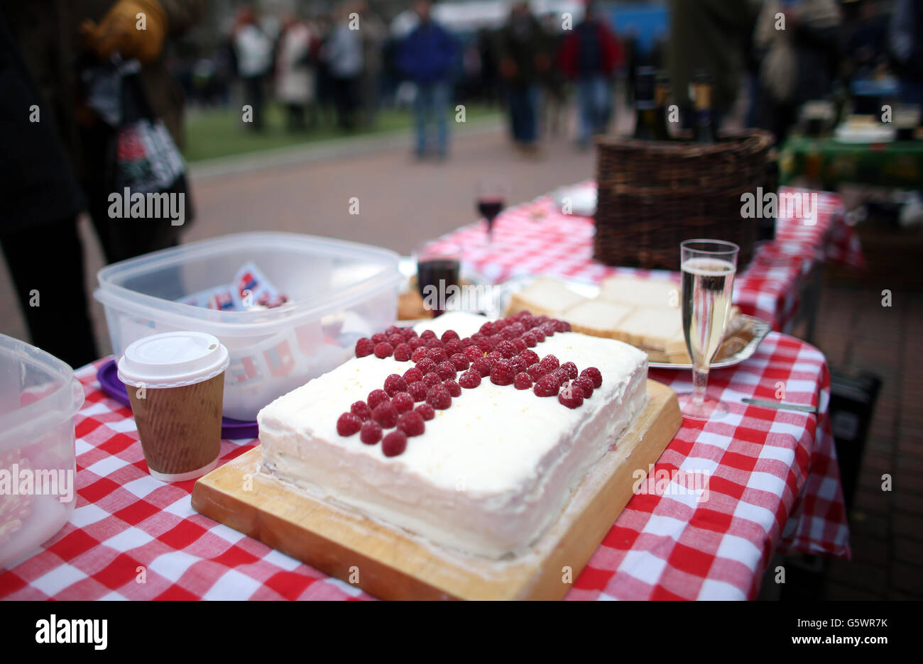 Twickenham picnic in car park hi-res stock photography and images - Alamy