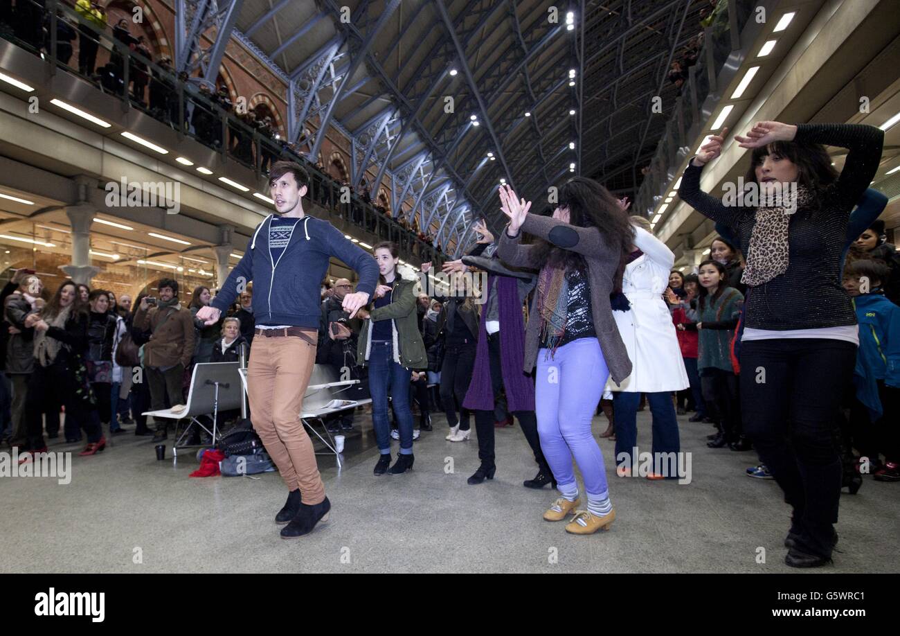 Flamenco flash mob Stock Photo - Alamy