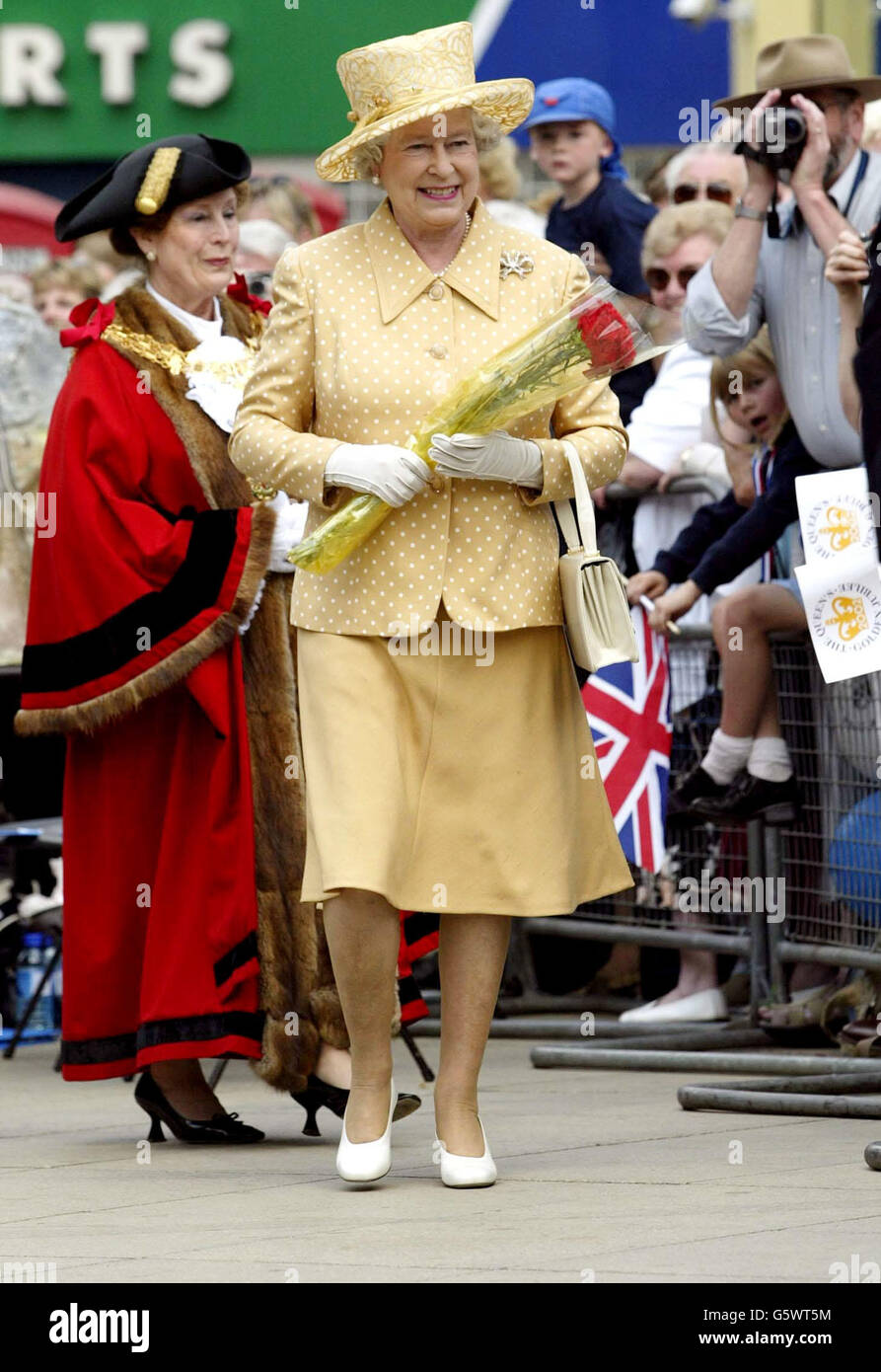 Royalty - Queen Elizabeth II Golden Jubilee Stock Photo - Alamy