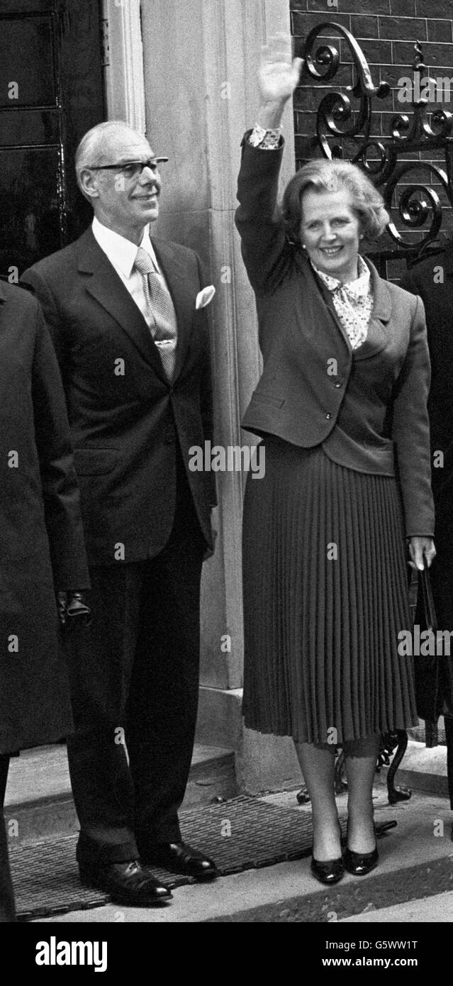 Denis thatcher Black and White Stock Photos & Images - Alamy
