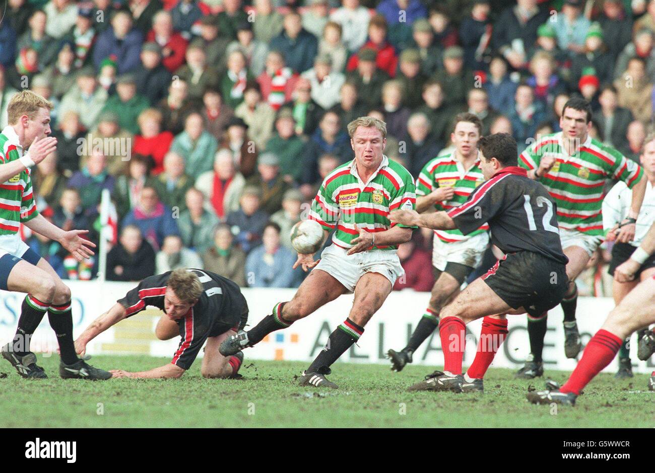 Neil back pilkington cup hi-res stock photography and images - Alamy