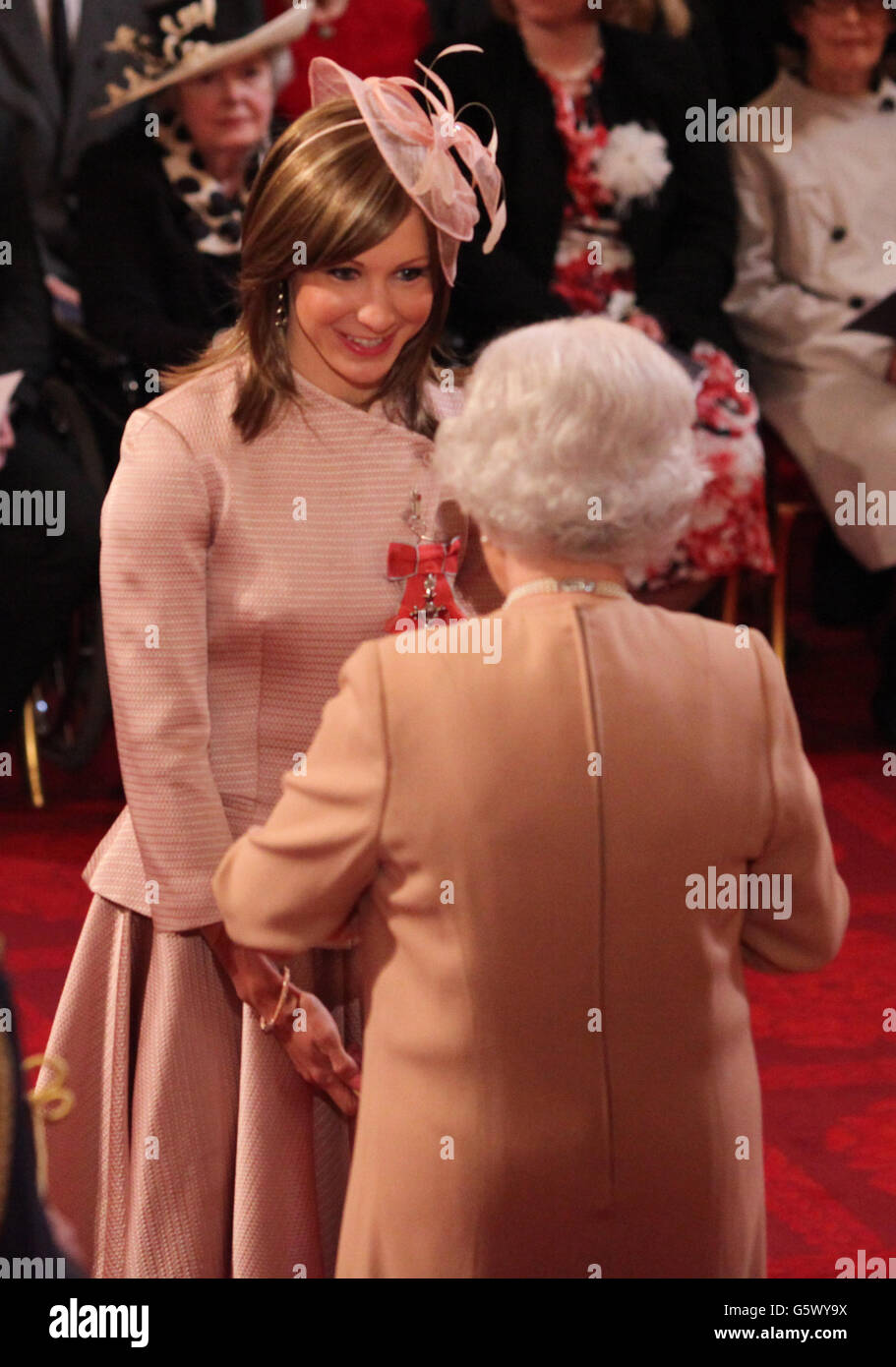 Joanna Rowsell receives her Member of the British Empire (MBE) medal ...