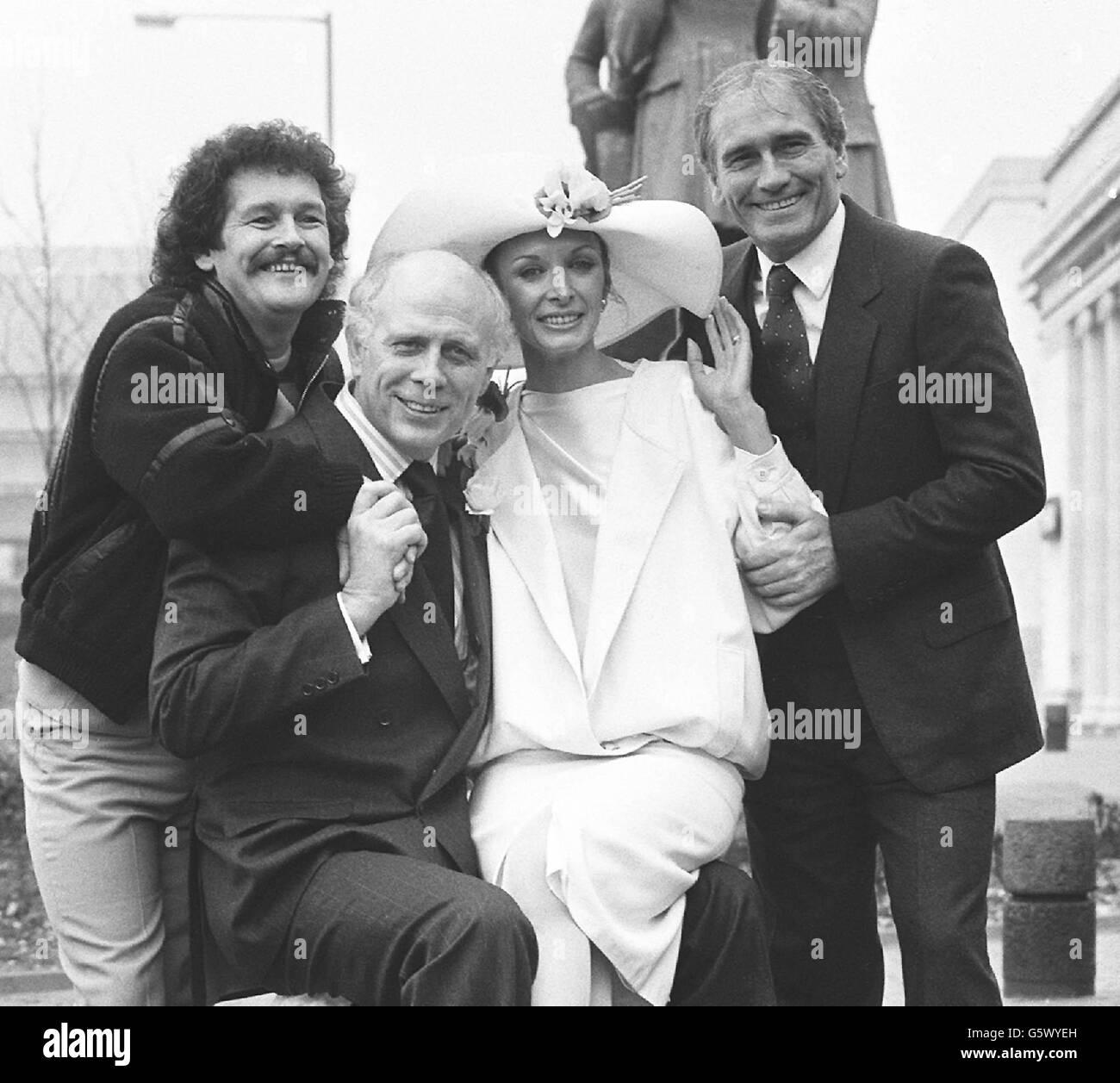 Marti caine weds ken ives hi-res stock photography and images - Alamy