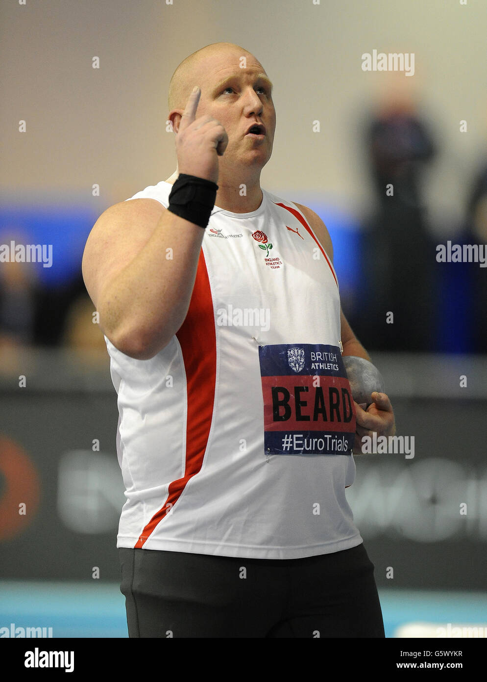 Mens shot put final hi-res stock photography and images - Alamy