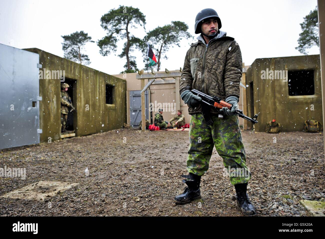 British army on salisbury plain hi-res stock photography and images - Alamy