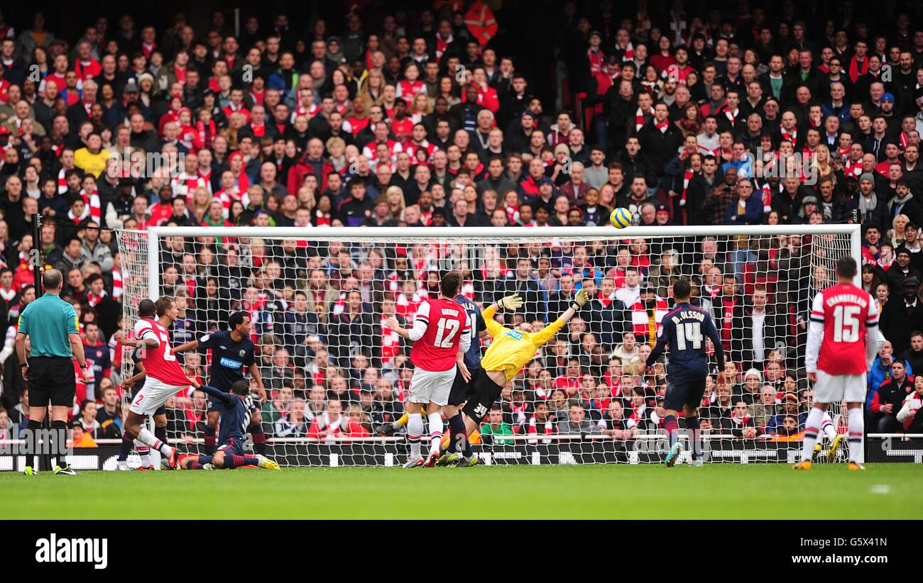 Blackburn rovers goalkeeper jake kean hi-res stock photography and ...