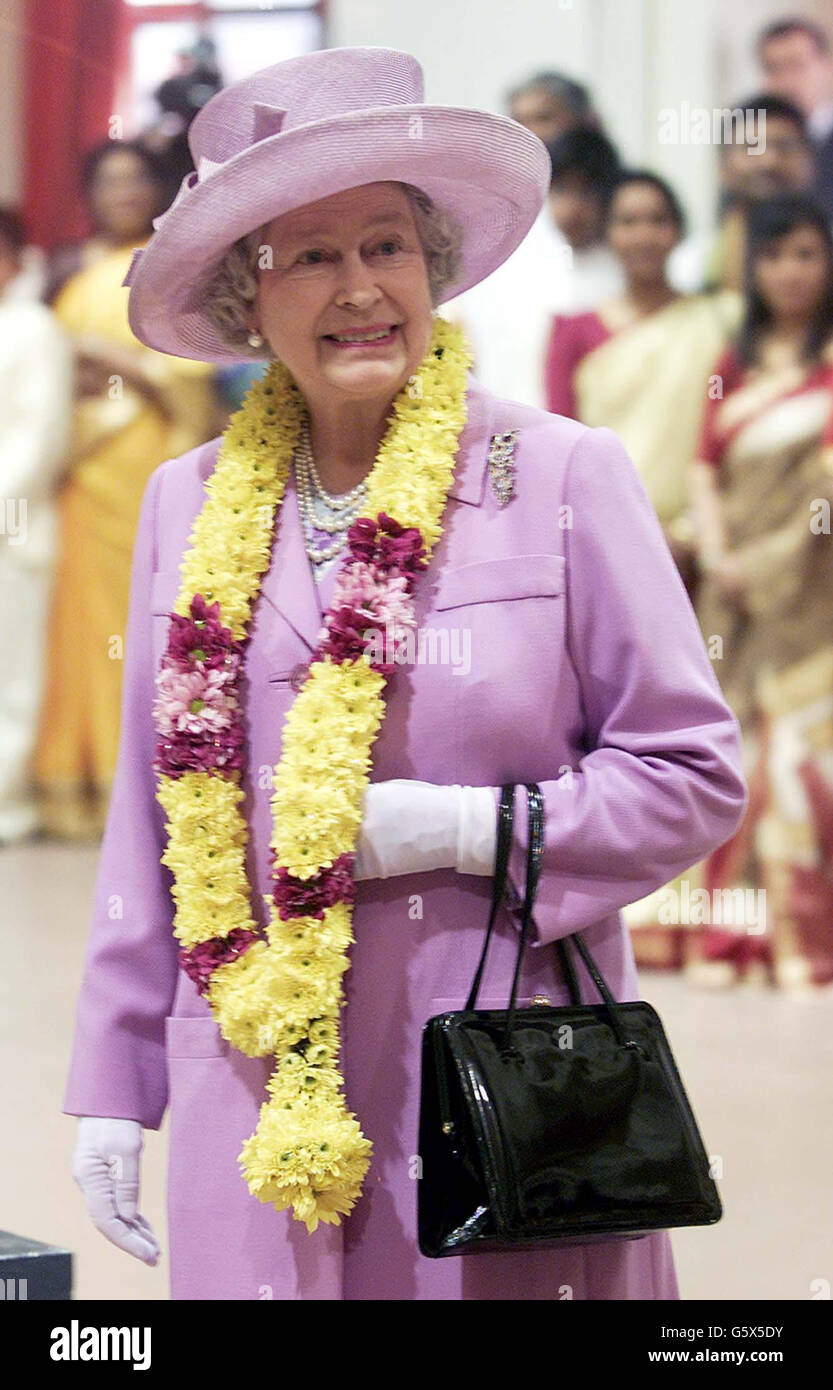 Royalty - Queen Elizabeth II Golden Jubilee Stock Photo - Alamy