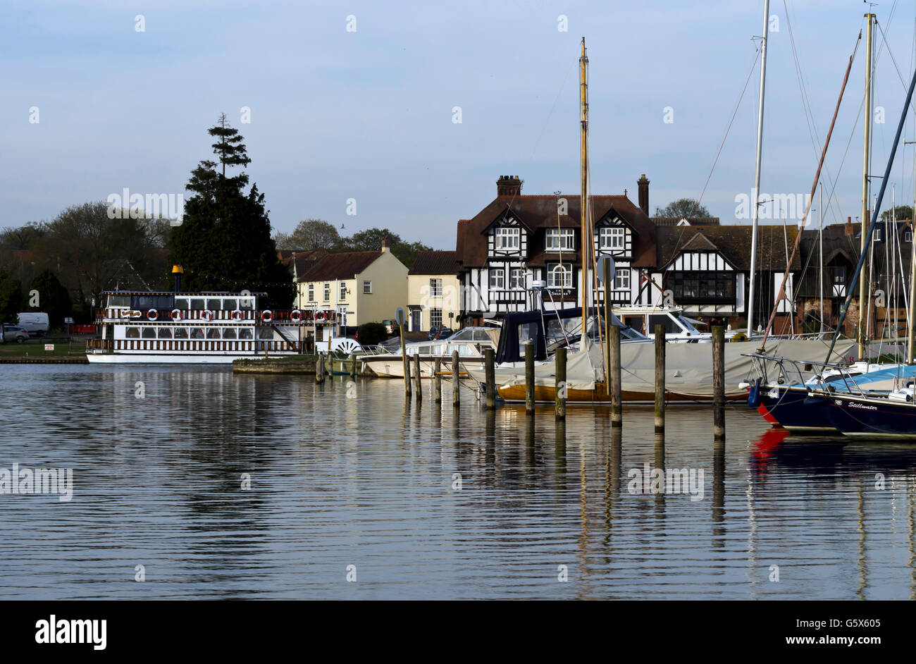 Young people learning to sail near Horning on the River Bure in the ...