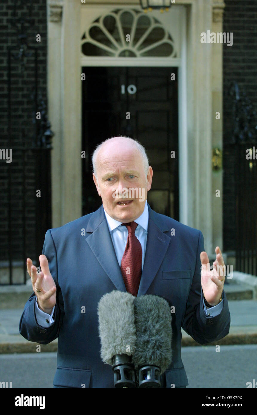 John reid peace process hi-res stock photography and images - Alamy