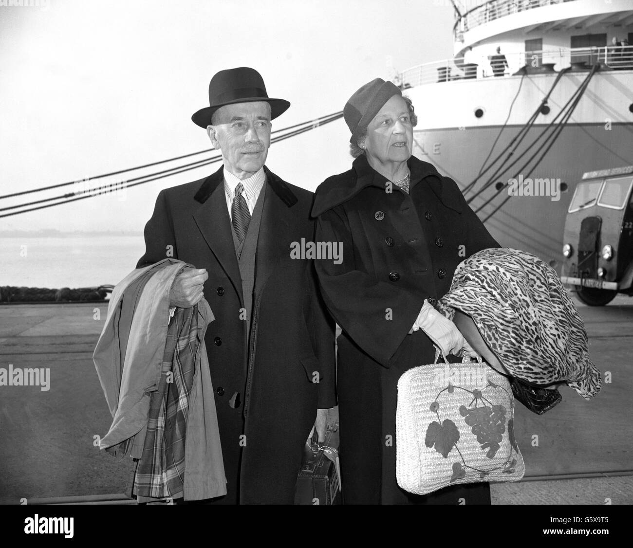 Lady theodosia cadogan Black and White Stock Photos & Images - Alamy