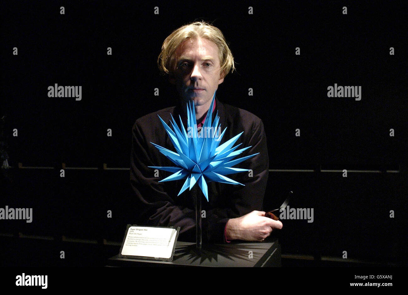 Philip treacy hats hi-res stock photography and images - Alamy