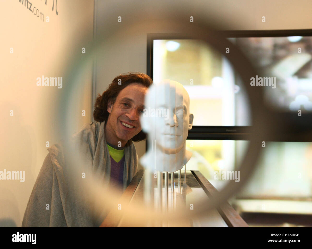 Anamorphic sculptures hi-res stock photography and images - Alamy