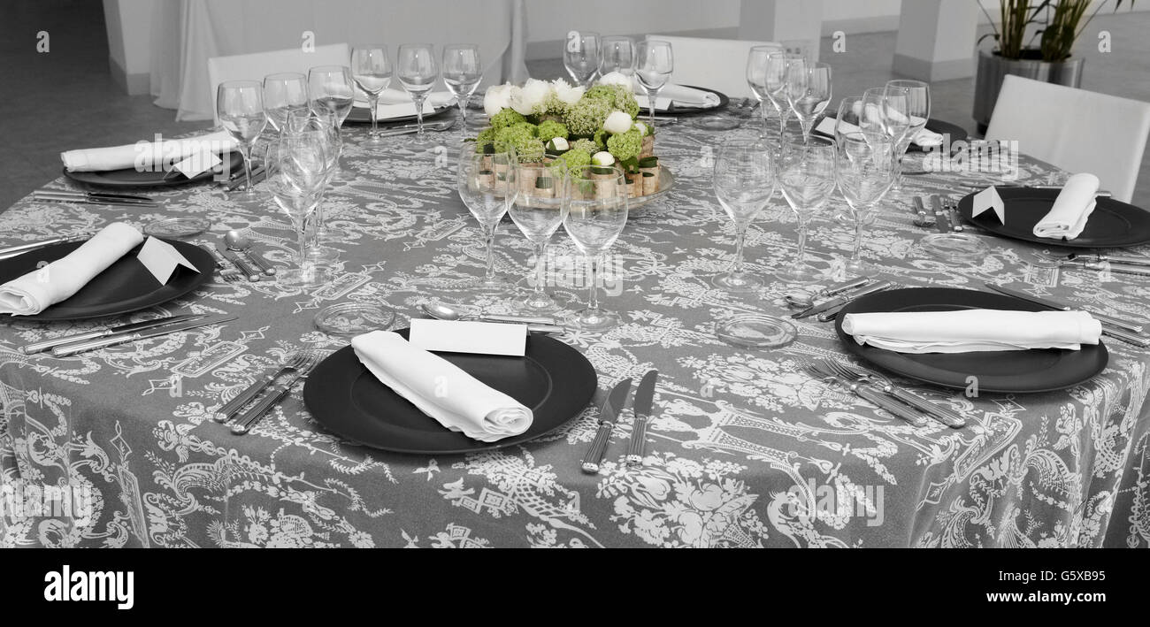 Side view elegant silver hi-res stock photography and images - Alamy