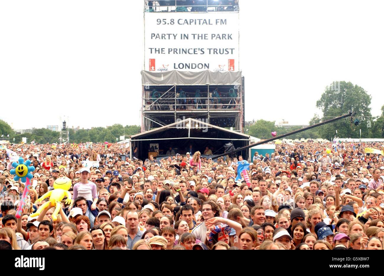 Capital radio party in park hi-res stock photography and images - Alamy