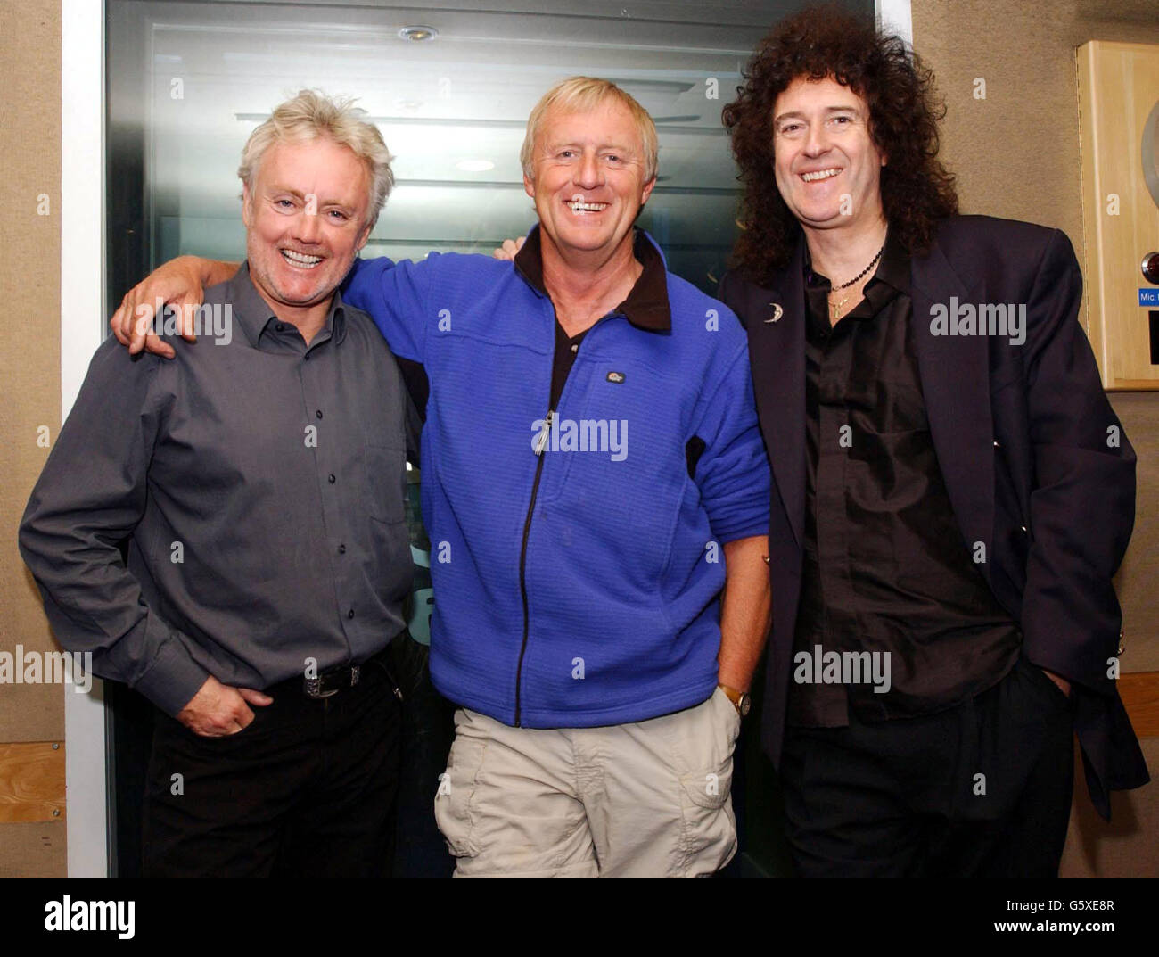 Royalty - Queen Elizabeth II Golden Jubilee Stock Photo - Alamy