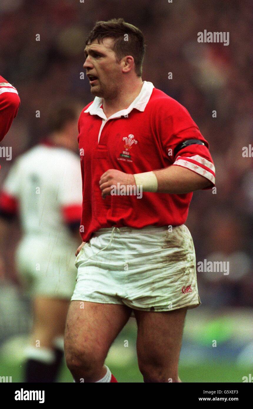 England v Wales. Rugby Union. Jonathan Humphreys, Wales Stock Photo - Alamy