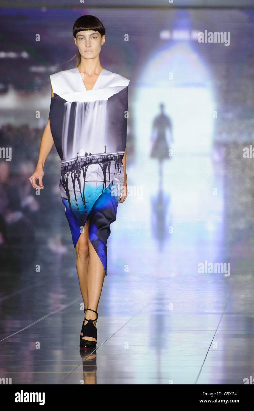 Models on the catwalk during the Mary Katrantzou catwalk show on day ...