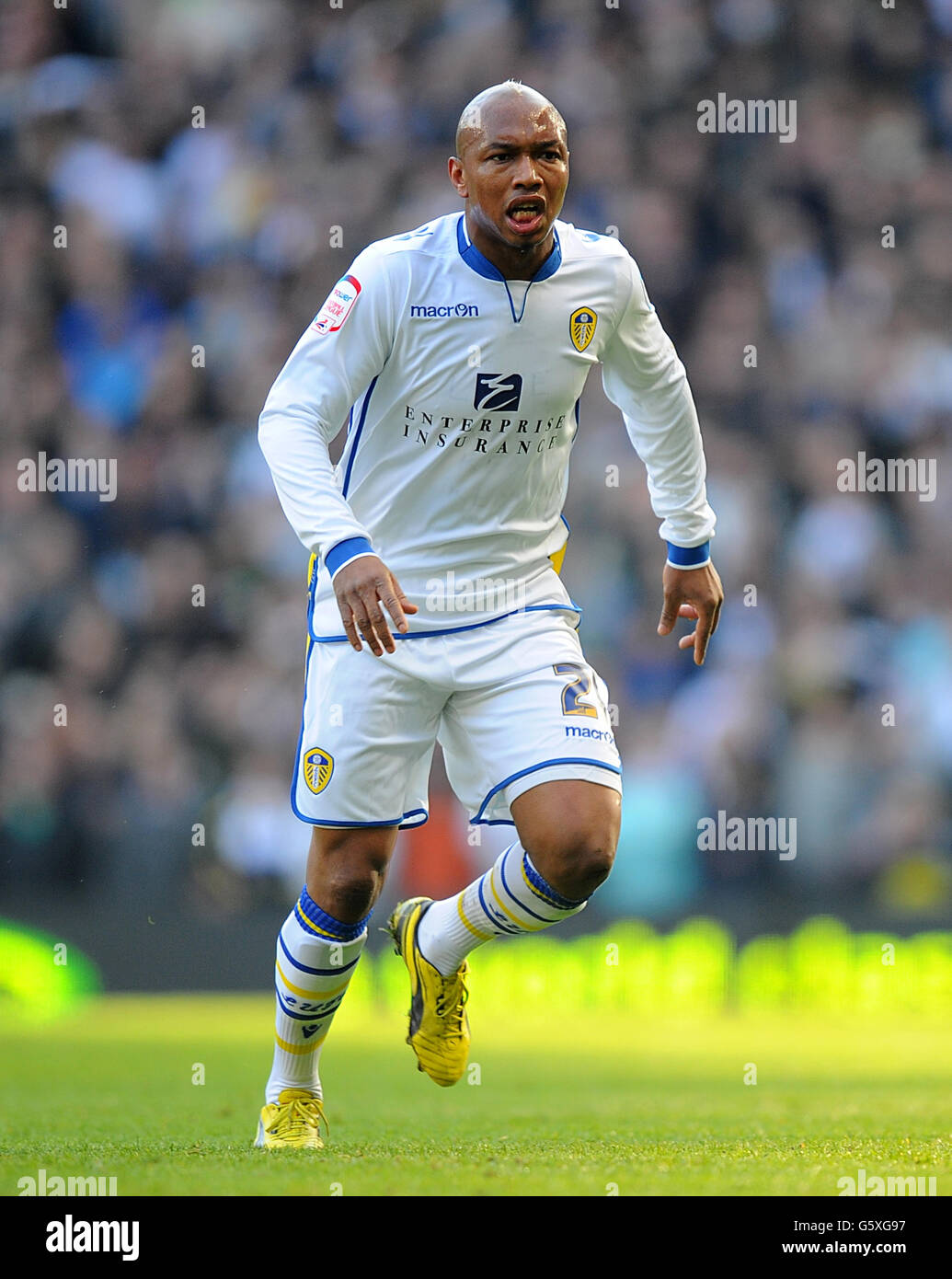 El hadji diouf manchester united hi-res stock photography and images ...