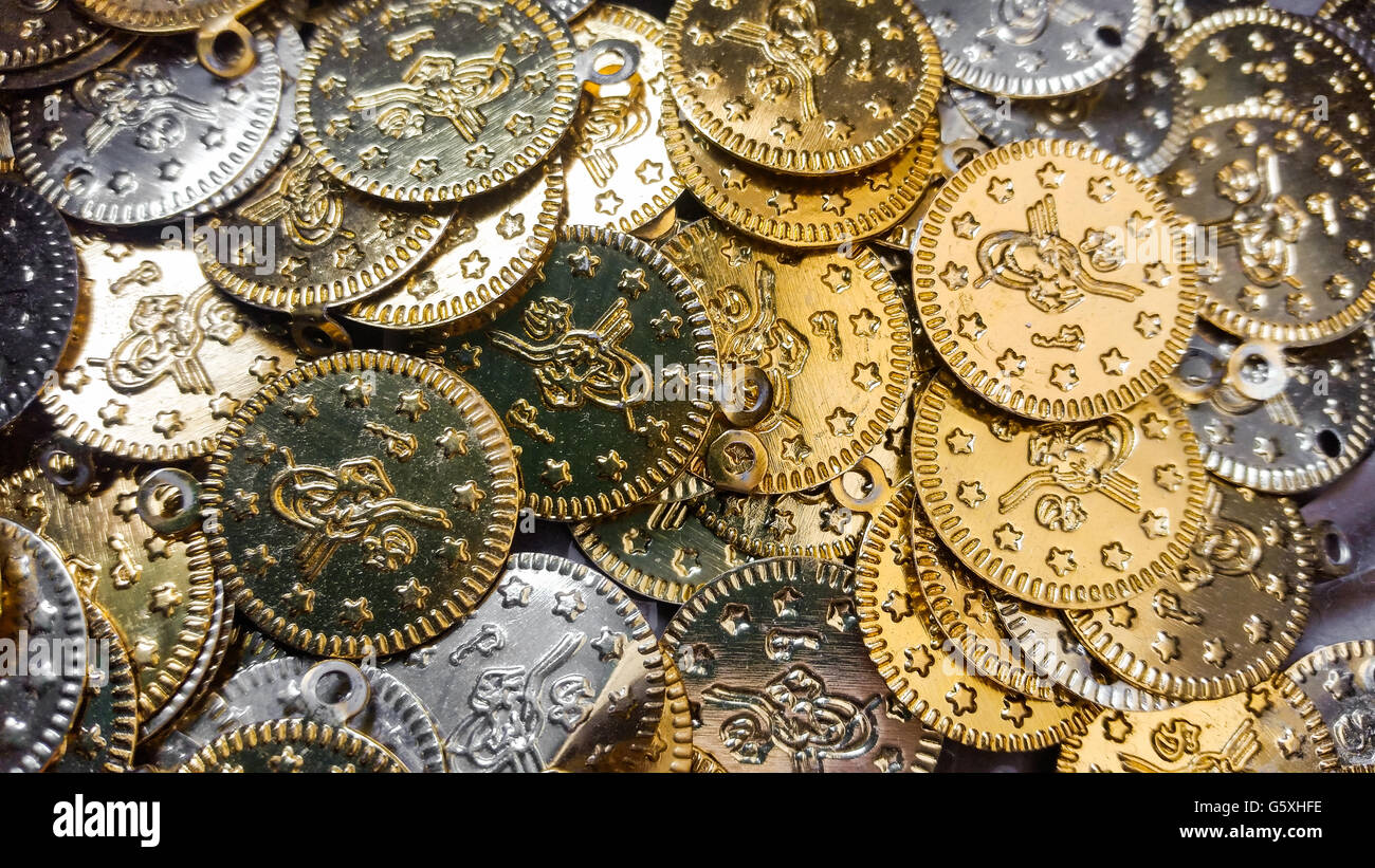 Fake gold coin hi-res stock photography and images - Alamy