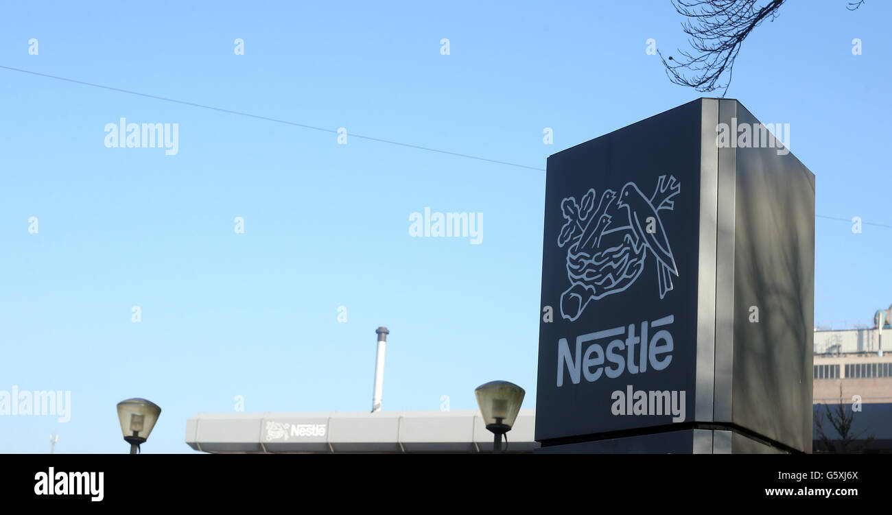 A general view of the Nestle factory in Hayes, Middlesex Stock Photo ...