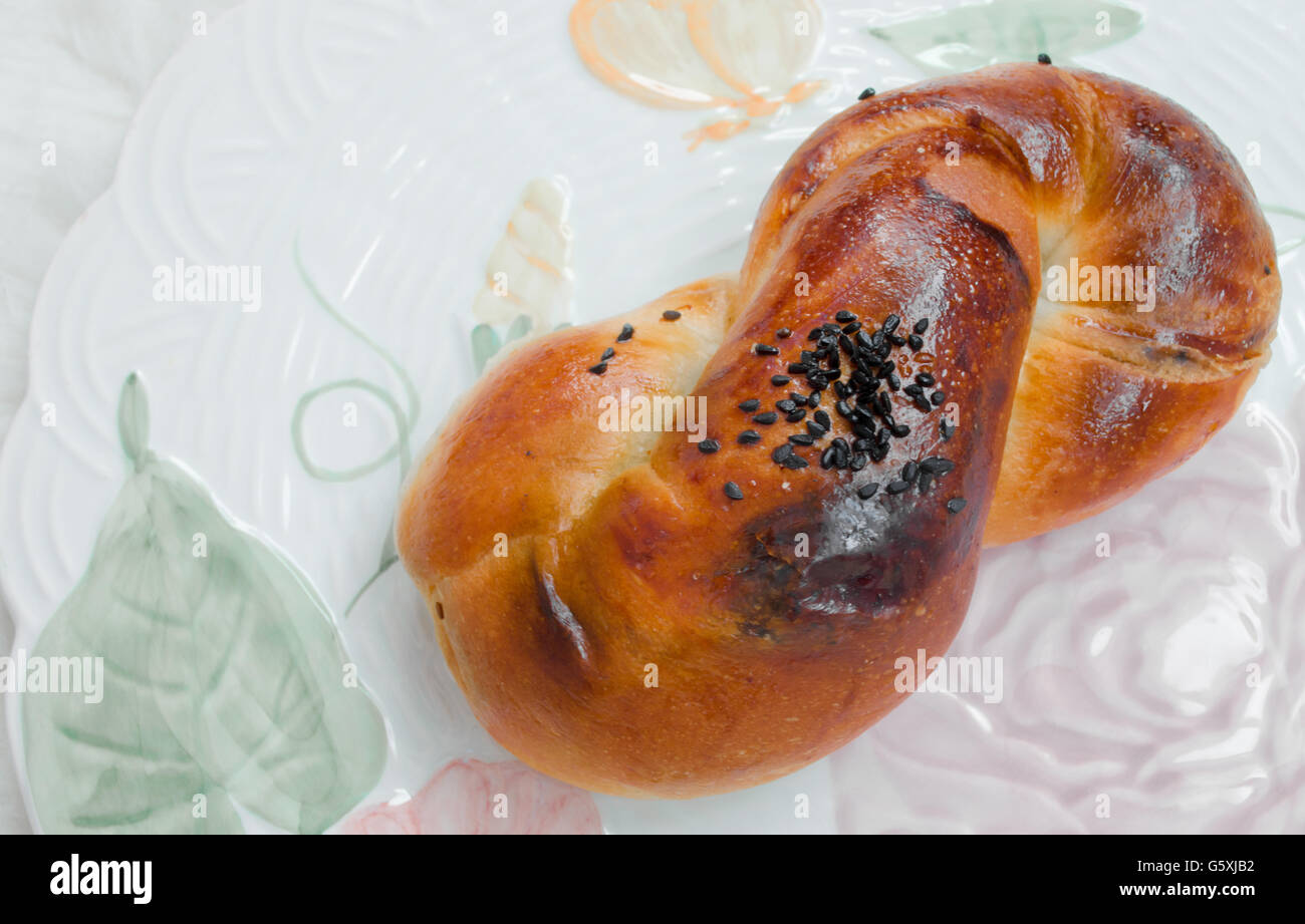 Traditional Turkish Pastry (Acma Stock Photo - Alamy