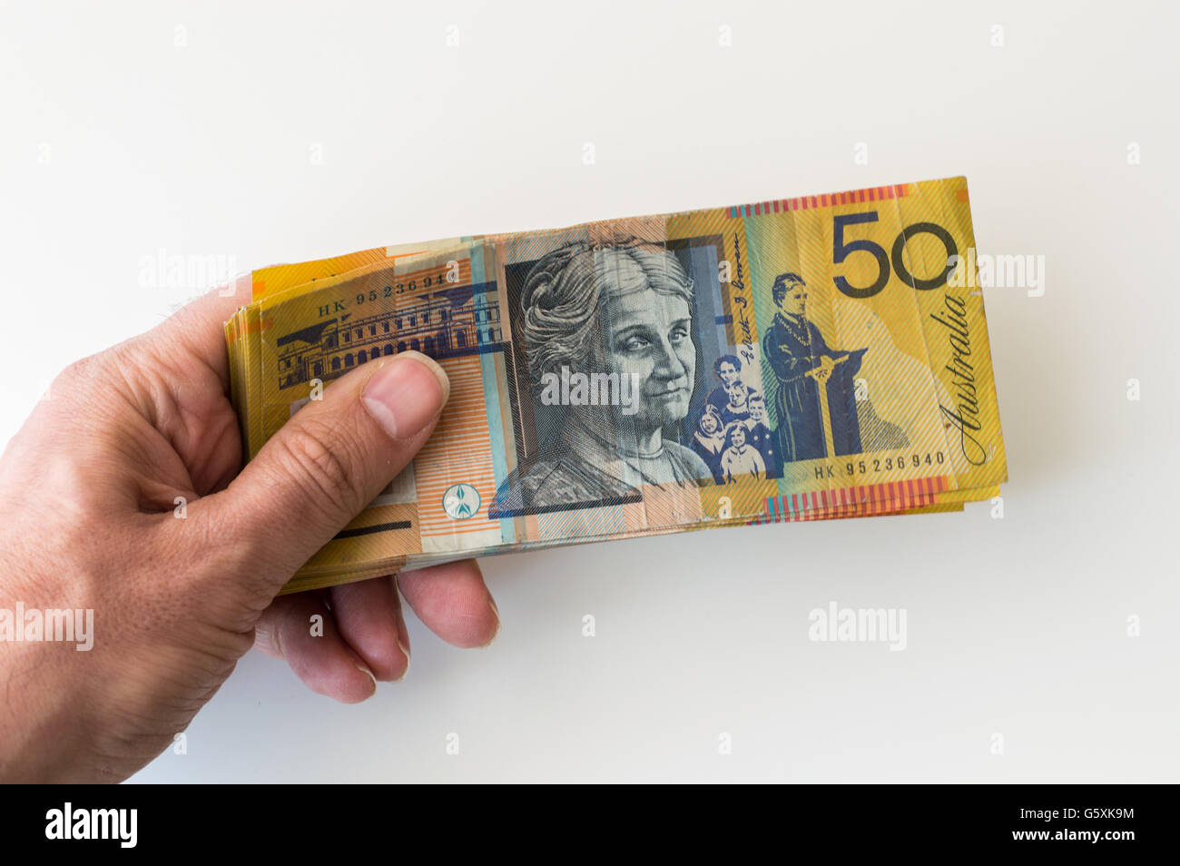 Australian Cash 100 Dollar Note High Resolution Stock Photography and ...