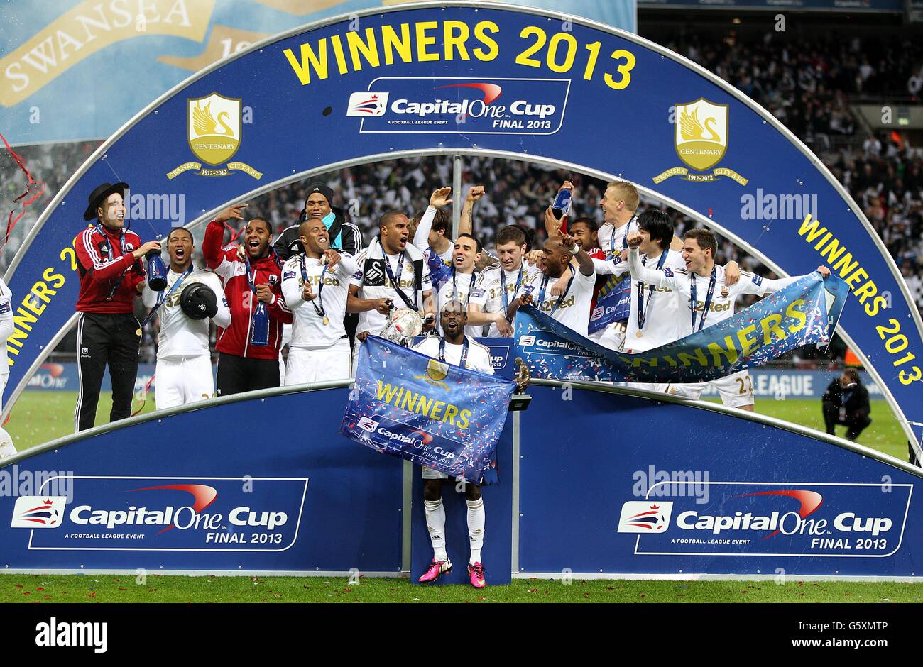 Celebrations trophy hi-res stock photography and images - Alamy