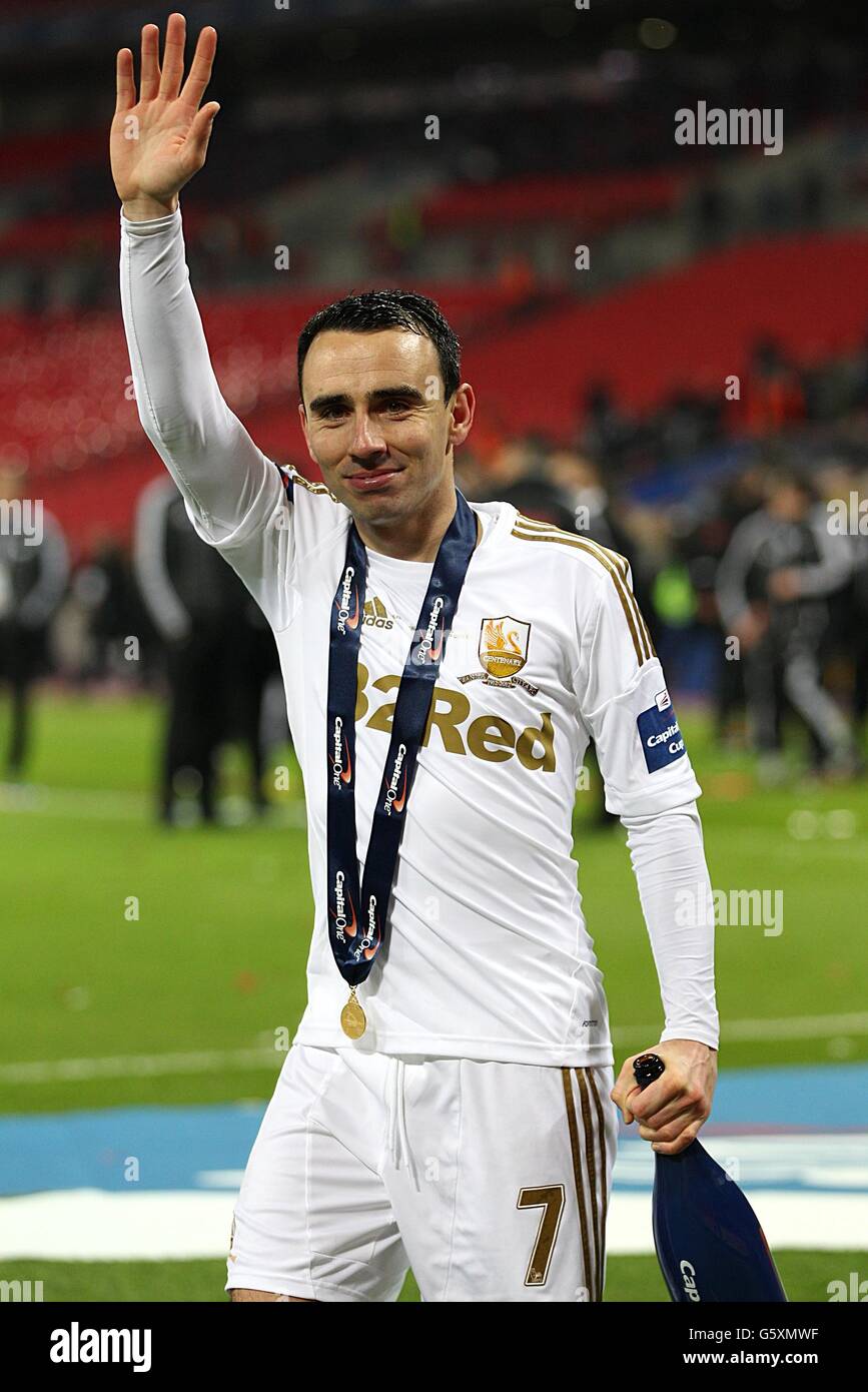 Swansea City's Leon Britton celebrates after the game Stock Photo - Alamy