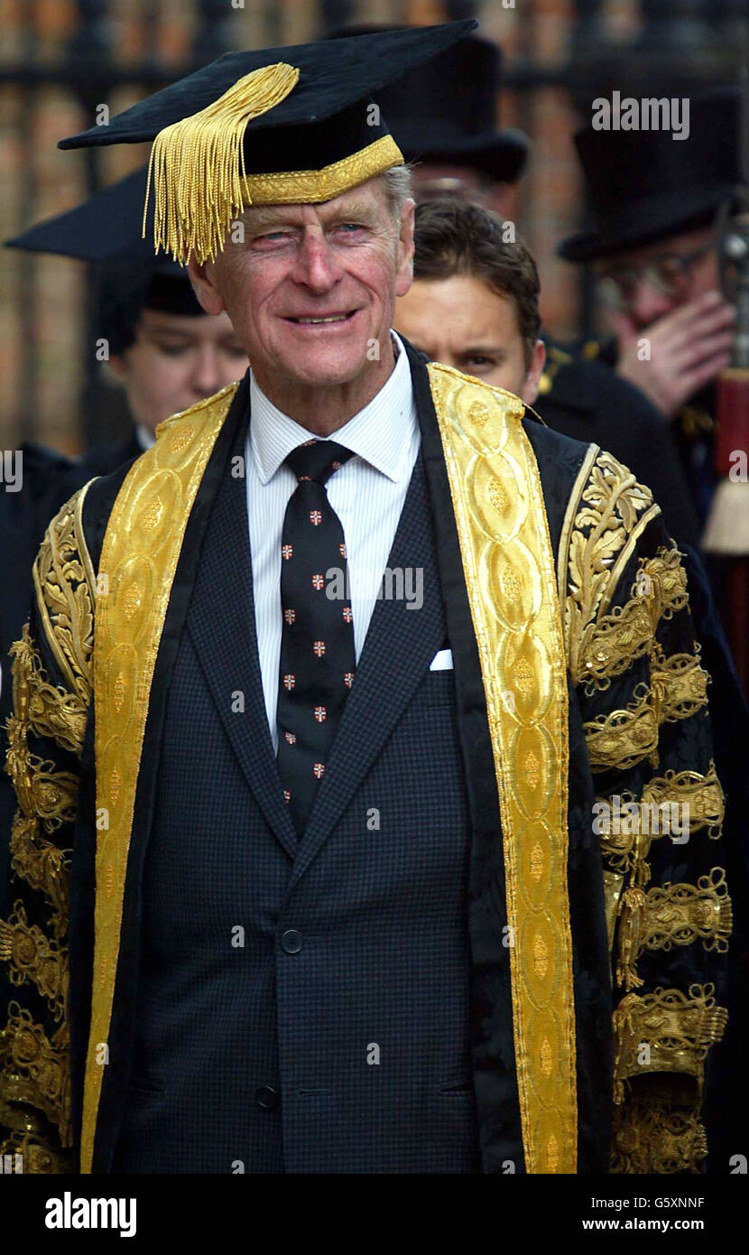 Sir kenneth barnes hi-res stock photography and images - Alamy