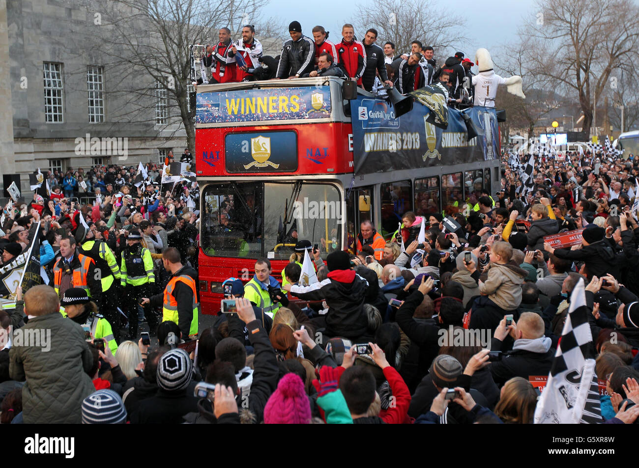 Soccer bus hi-res stock photography and images - Alamy