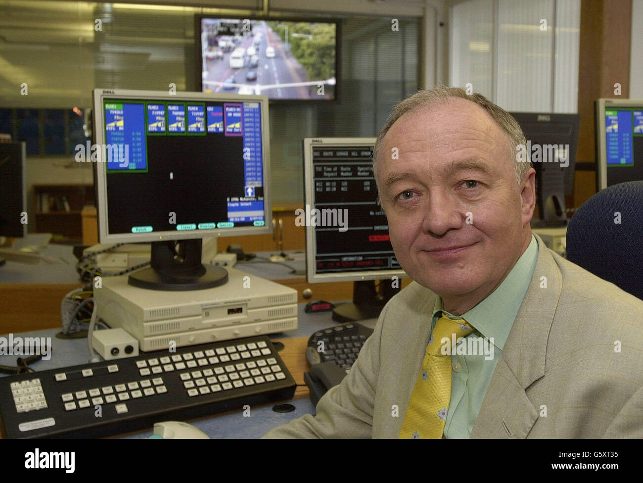 Bus control room london hi-res stock photography and images - Alamy