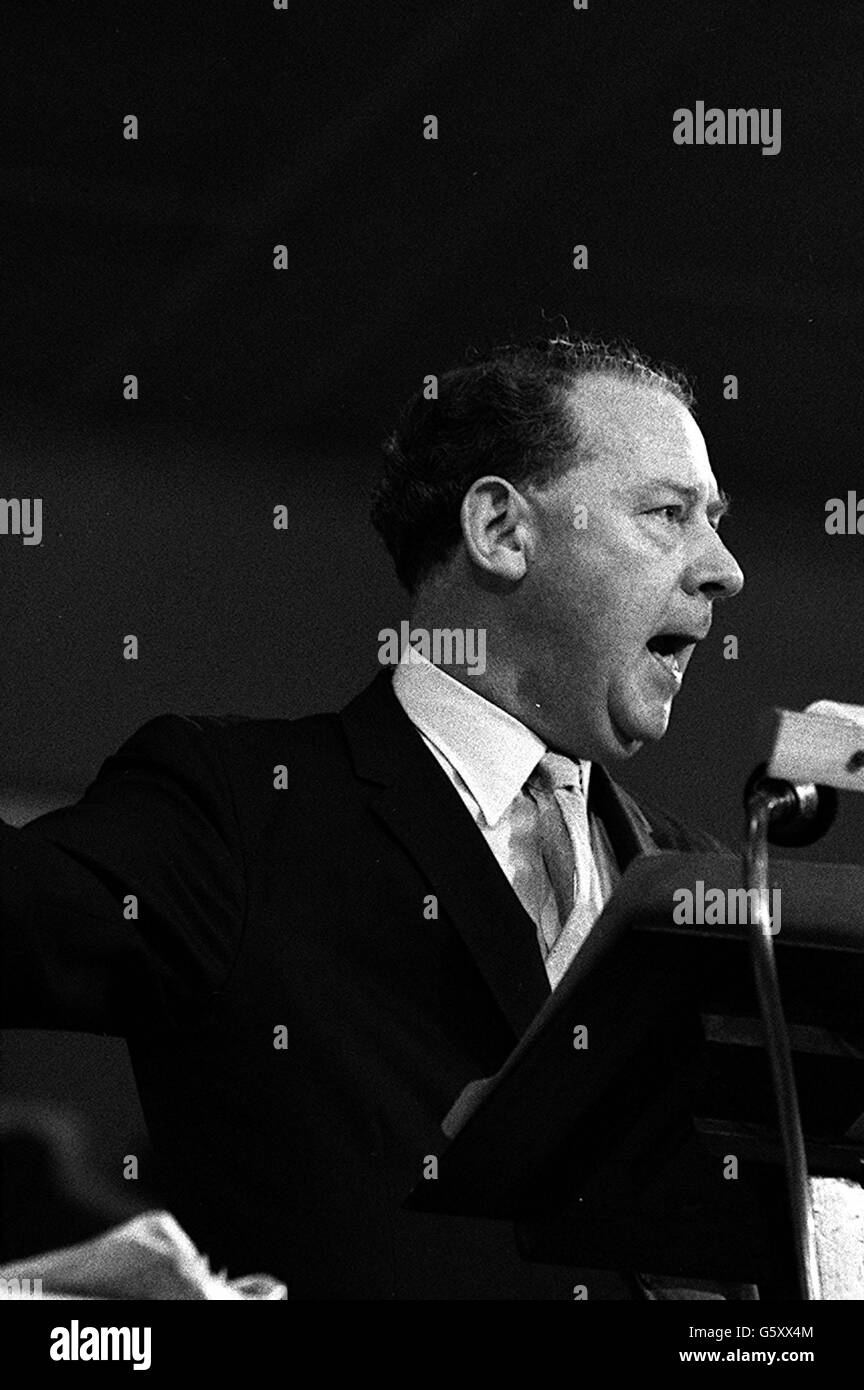 Hugh gaitskell Black and White Stock Photos & Images - Alamy