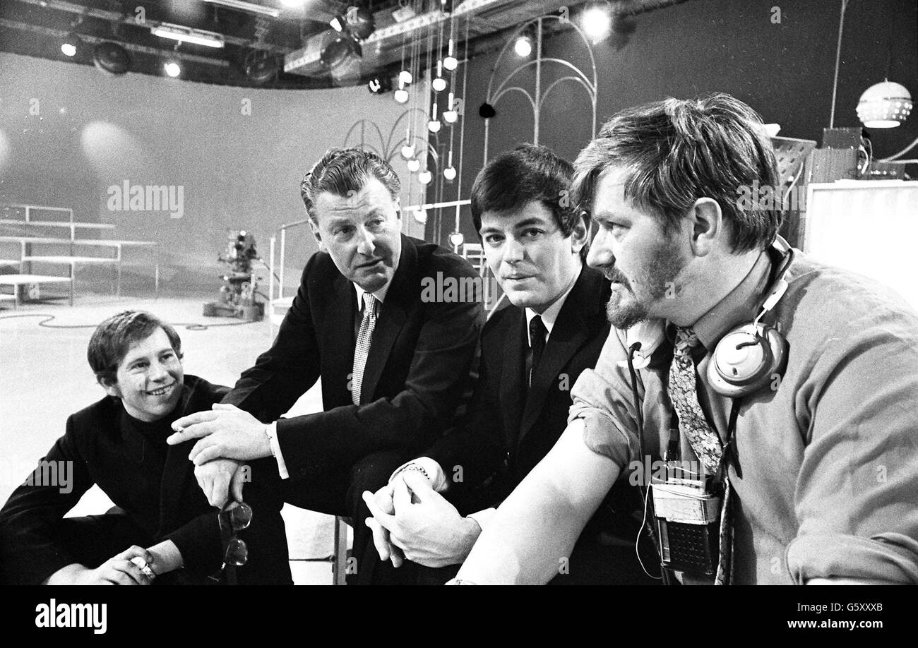 Left to right pop singer tony crane hi-res stock photography and images ...