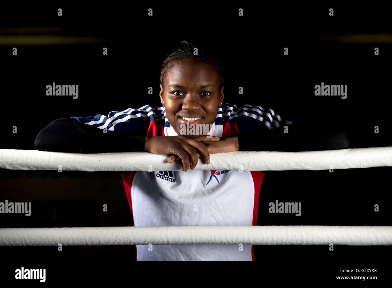 Nicola adams poses hi-res stock photography and images - Alamy