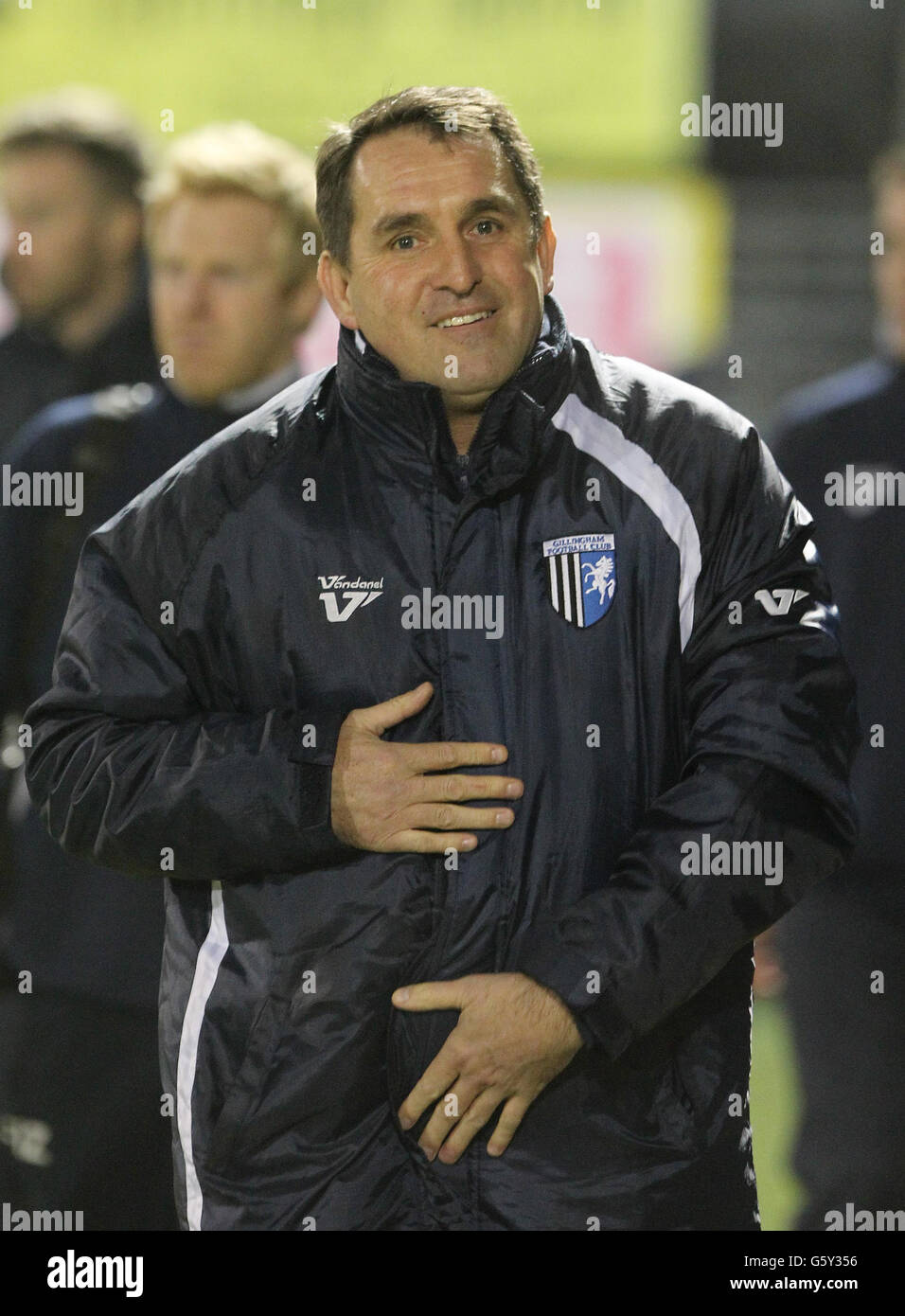 Gillingham town v oxford united hi-res stock photography and images - Alamy