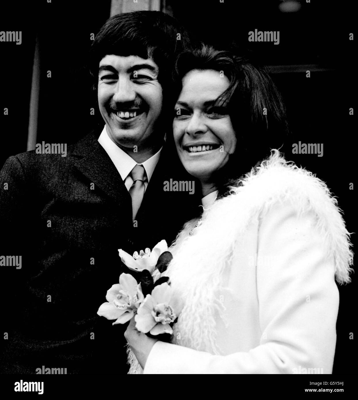 South african actress hi-res stock photography and images - Alamy