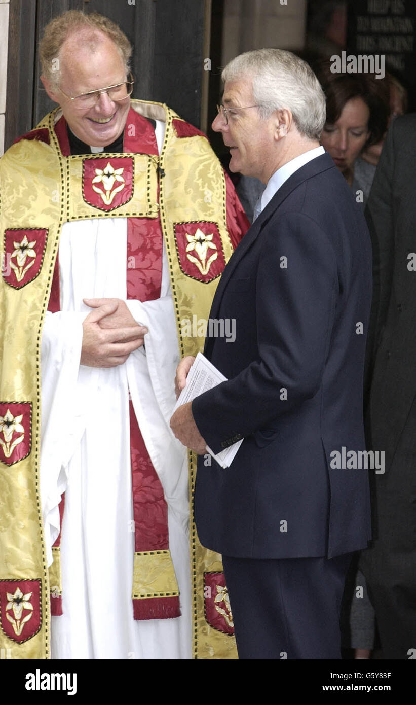 Ben Hollioake memorial Major and Snee Stock Photo - Alamy