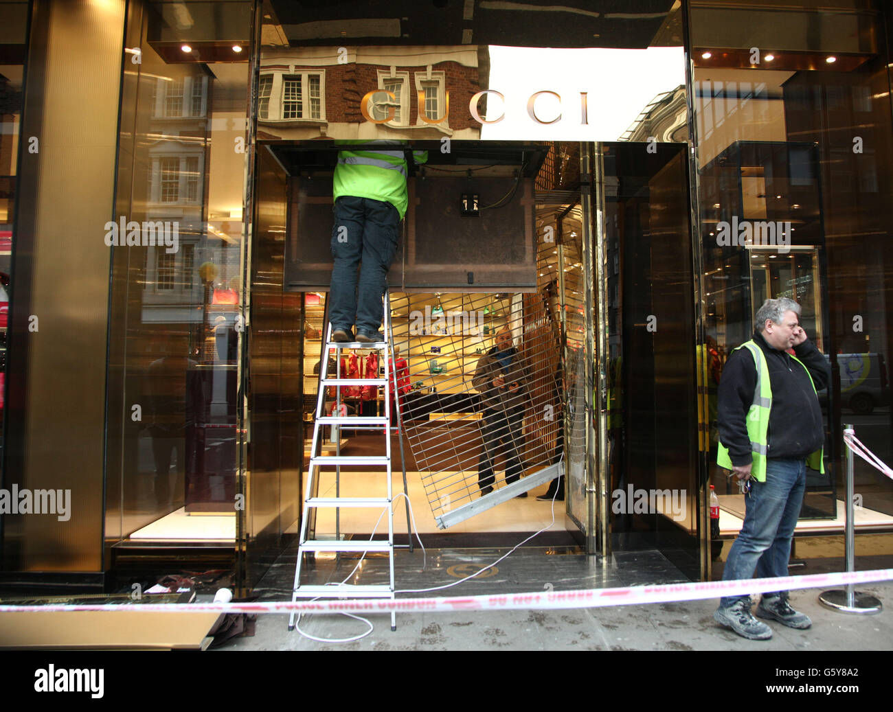 Gucci store sloane street london hi-res stock photography and images ...