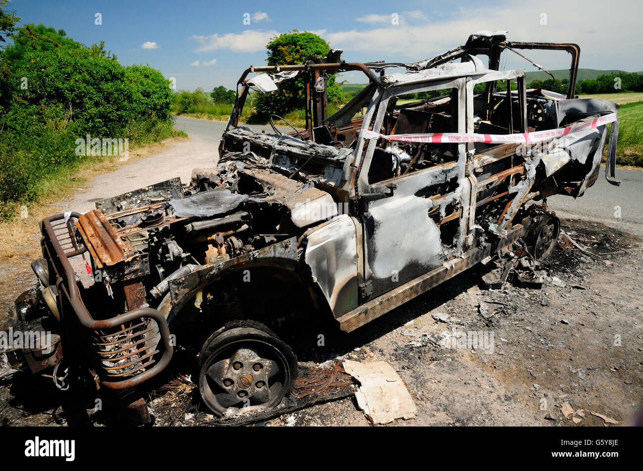 Burnt motor vehicle hi-res stock photography and images - Alamy