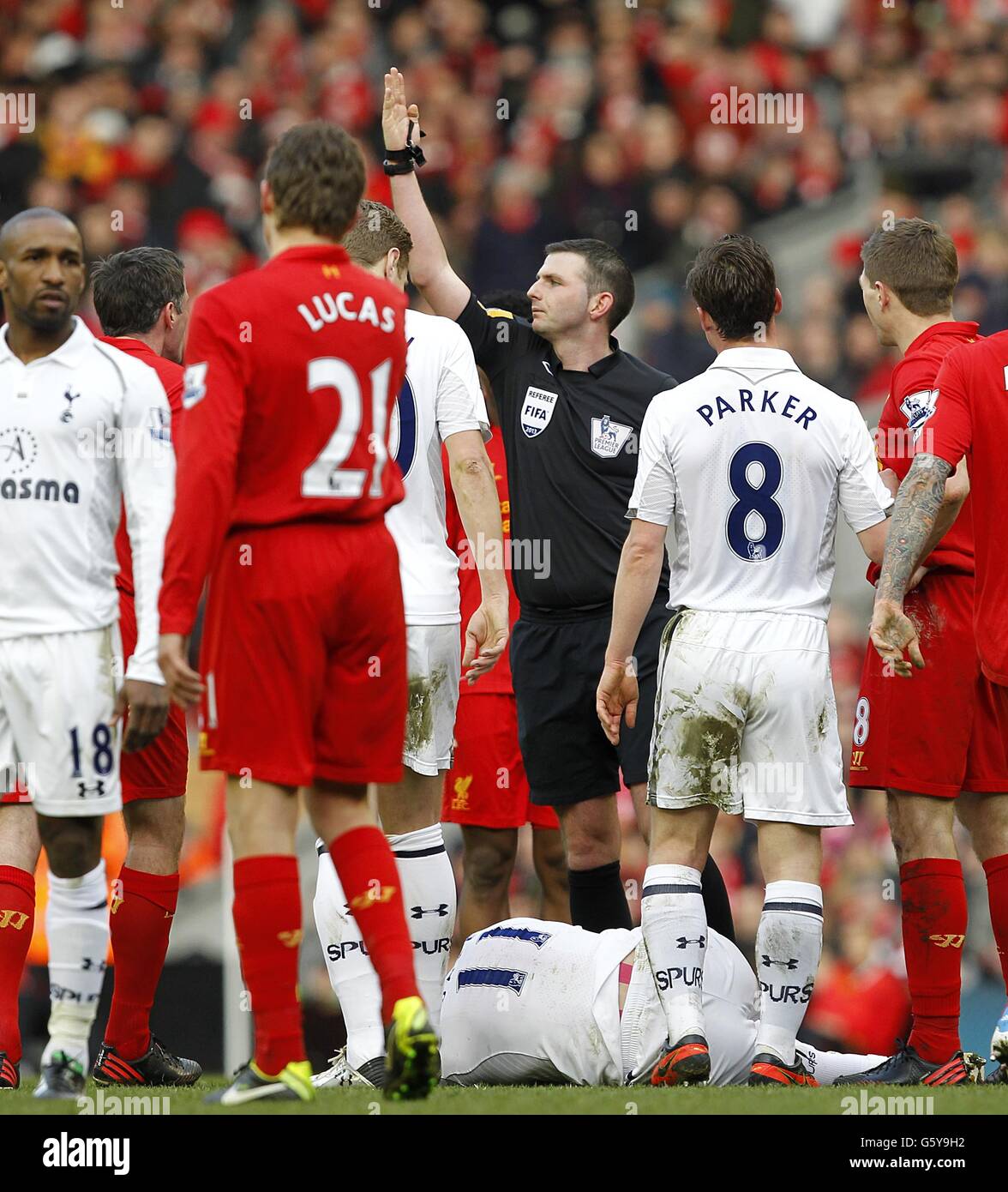 Football referee assistance hi-res stock photography and images - Alamy