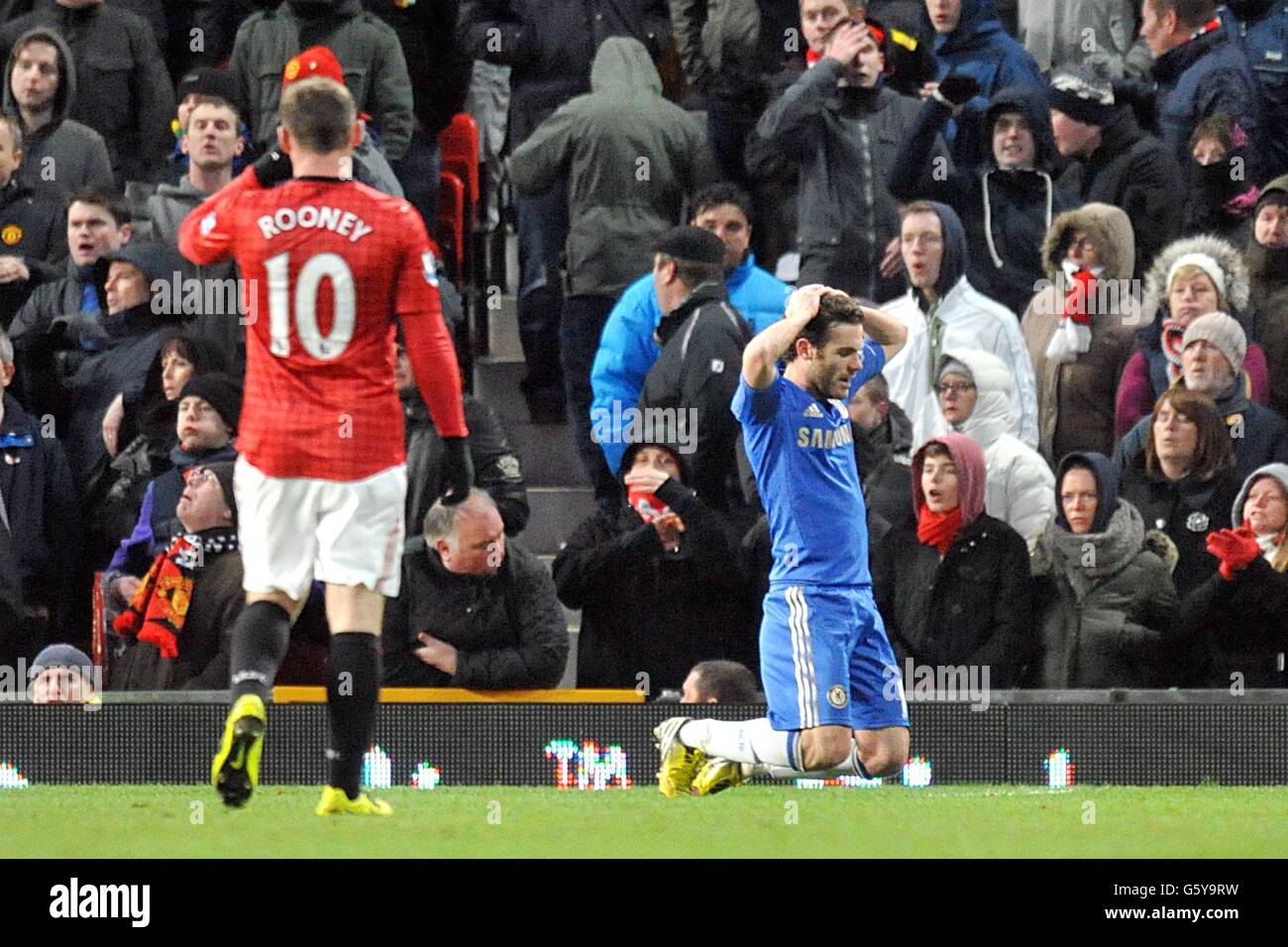 Soccer - FA Cup - Quarter Final - Manchester United v Chelsea - Old ...