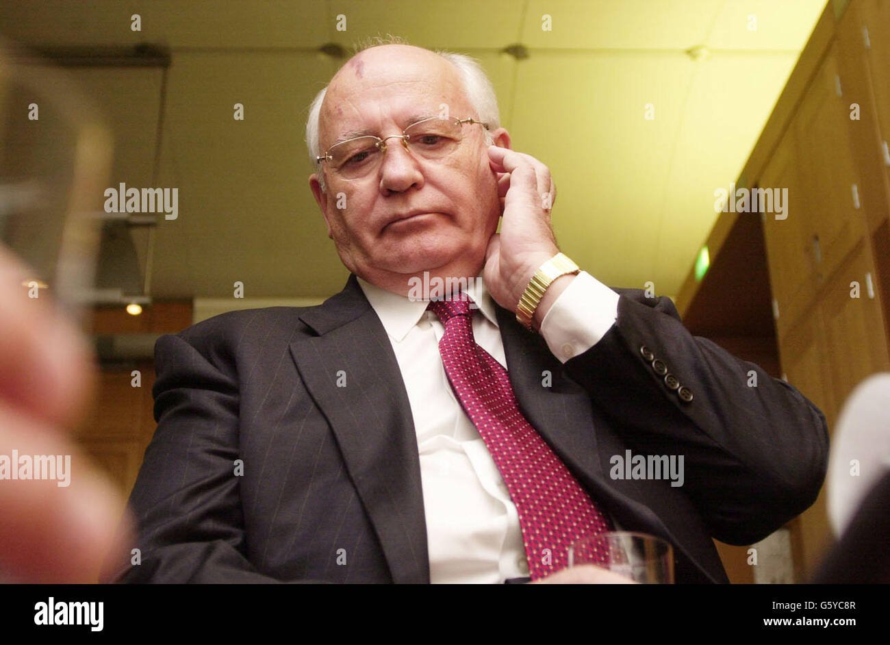 Mr gorbachev hi-res stock photography and images - Alamy