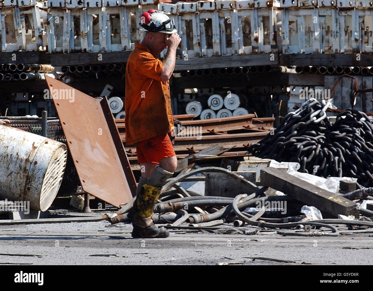 Miners at wistow colliery in the selby coalfield hi-res stock ...