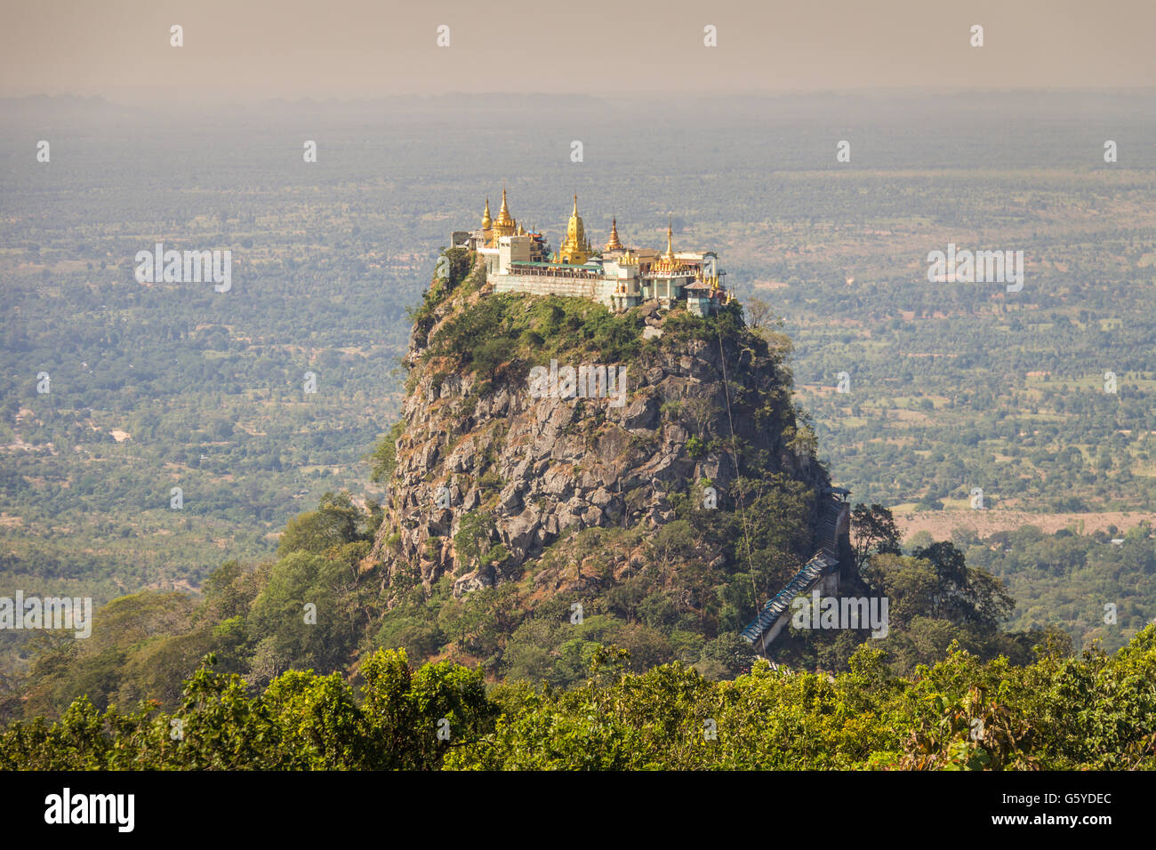 Buddhist temple in mount hi-res stock photography and images - Alamy